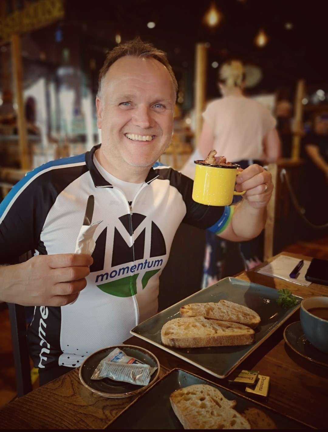 Countryside, company and coffee - the club using cycling to beat stress ...